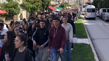 ΤΡΑΓΩΔΙΑ ΣΤΑ ΤΕΜΠΗ | ΡΙΖΟΣΠΑΣΤΗΣ