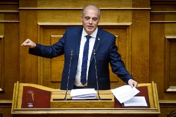 Ντεμέκ αντισυστημισμός από τα βαθύτερα βάθη του συστήματος | ΠΟΛΙΤΙΚΗ ...