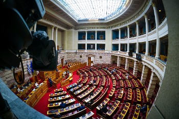 | ΒΟΥΛΗ | ΡΙΖΟΣΠΑΣΤΗΣ