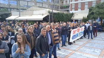 Στους δρόμους βγήκαν χτες οι ελαιοπαραγωγοί διεκδικώντας μέτρα ...