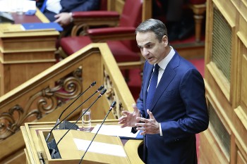 Ρεσιτάλ θράσους, προκλητικότητας και θεατρινισμού | ΒΟΥΛΗ | ΡΙΖΟΣΠΑΣΤΗΣ