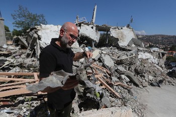 Προετοιμασίες για γενικευμένη σύρραξη στη Μέση Ανατολή | ΑΝΤΑΓΩΝΙΣΜΟΙ ...