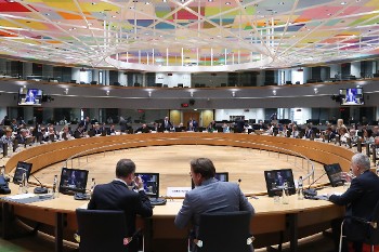 Σε ευρωΝΑΤΟική ρότα από Κάσο έως Νέα Υόρκη | ΠΟΛΙΤΙΚΗ | ΡΙΖΟΣΠΑΣΤΗΣ