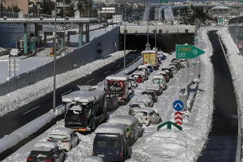 Οσκαρ εμπαιγμού σε βάρος του λαού που χρυσοπληρώνει τους ιδιωτικούς ...